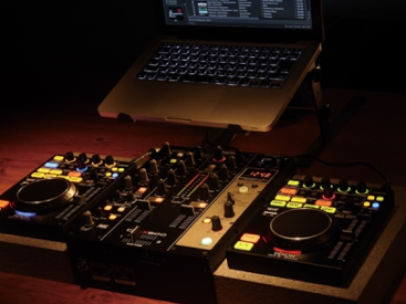 VirtualDJ - Que controlador me recomiendan DENON MC 6000, PIONEER DDJ ...