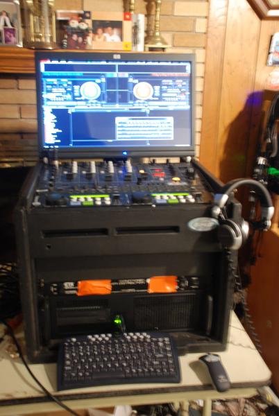 VirtualDJ - VDJ's new software exclusively for touch screen