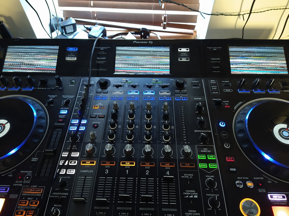 VirtualDJ - Pops/Clicks/High pitched glitching with DDJ RZX