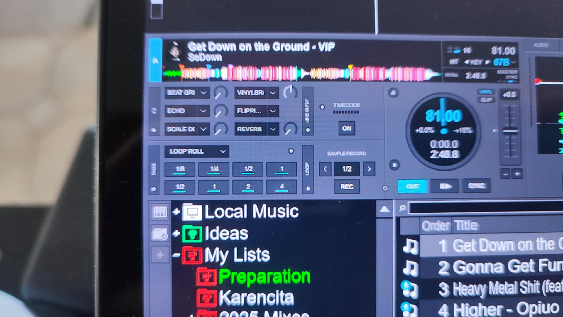 VirtualDJ - Problem with Keycue and Loop Roll pad_page (or maybe Pads?)